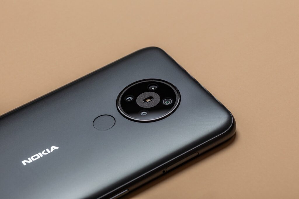 Why did Nokia fail? Lessons from the Collapse of a Global Tech Leader ...