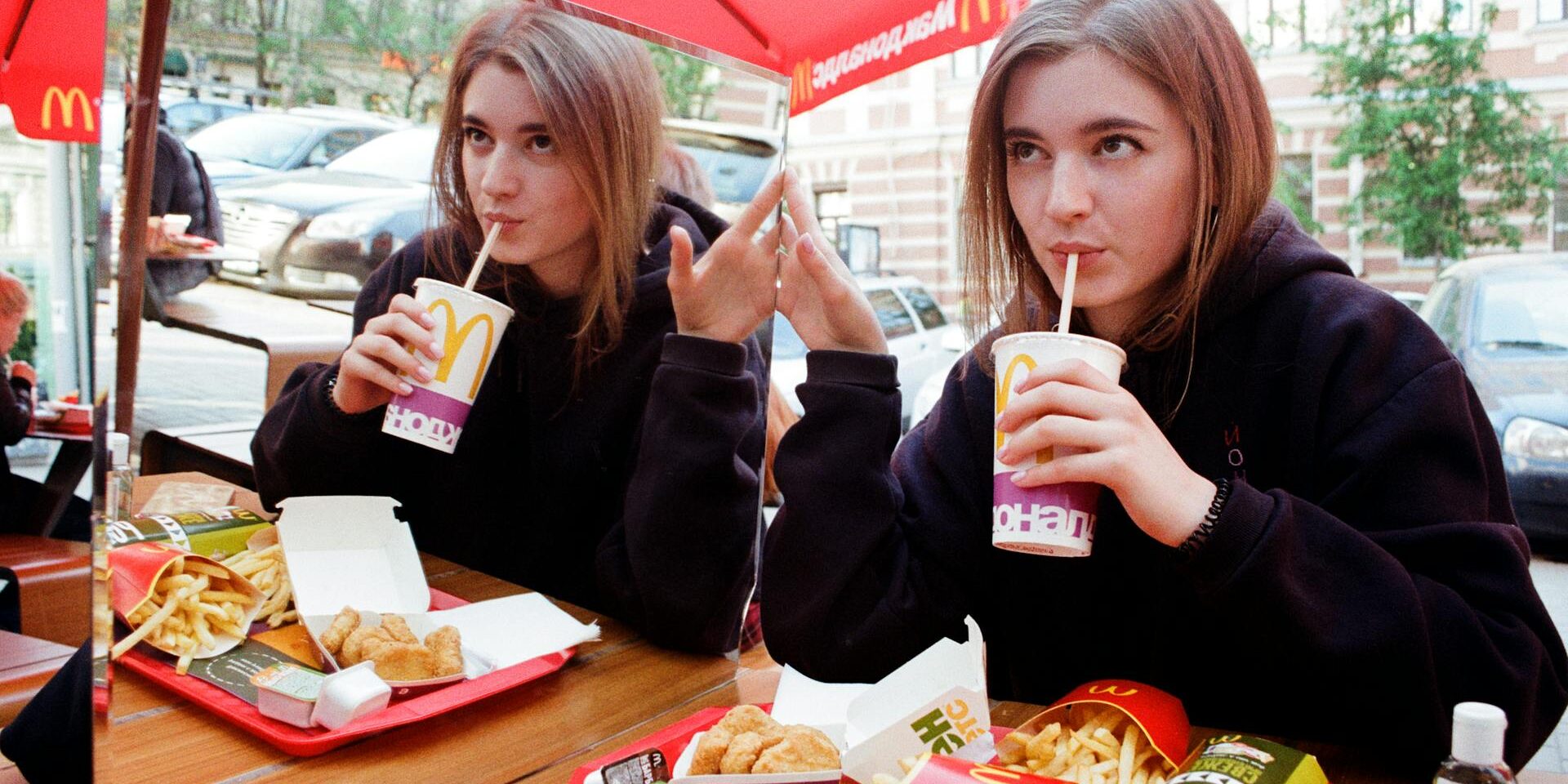 The Rise of Non-Tech Startups: Casper, Warby Parker, and More - Tactyqal